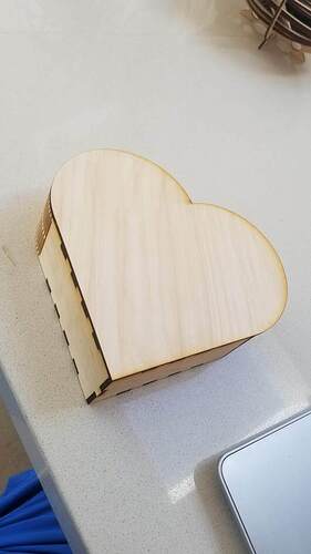 Laser Cut Simple Heart Shaped Box SVG File Free Download | Vecty