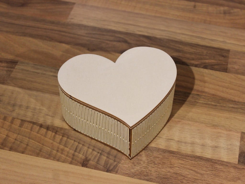 Laser Cut Plywood Heart Shaped Box DXF PDF SVG File Free Download | Vecty