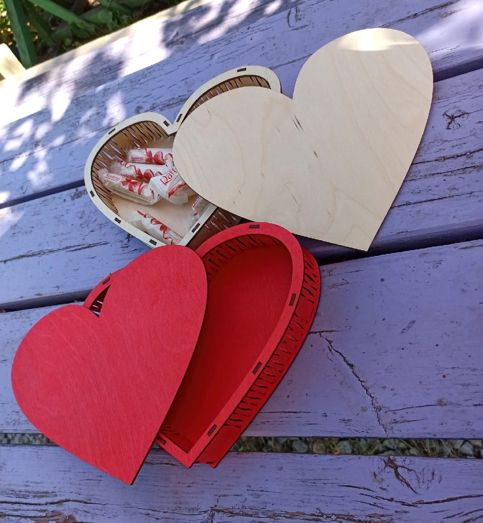 Laser Cut Heart Shaped Treat Gift Box CDR File Free Download | Vecty