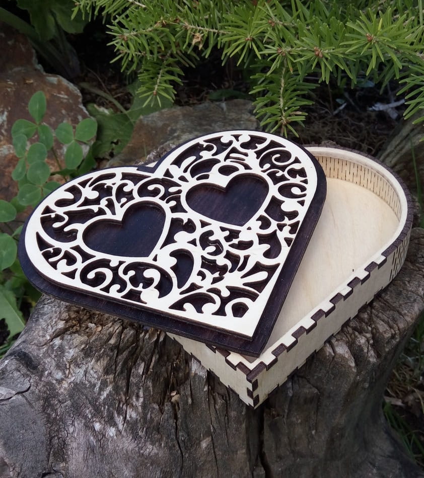 Laser Cut Intricate Filigree Heart Jewelry Box CDR SVG File Free ...