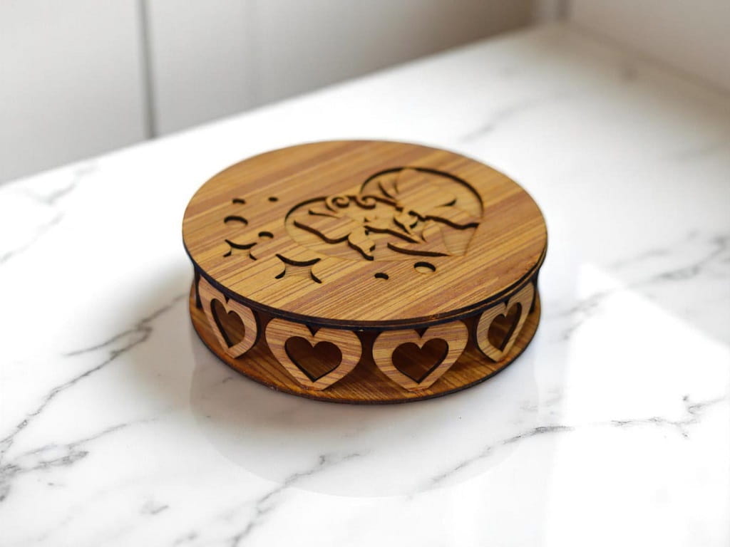 Laser Cut Wooden Round Box with Heart Pattern CDR DXF SVG File Free ...