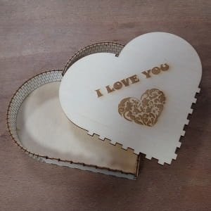 Personalized Heart Shaped Wooden Gift Box Laser Cut CDR File Free ...